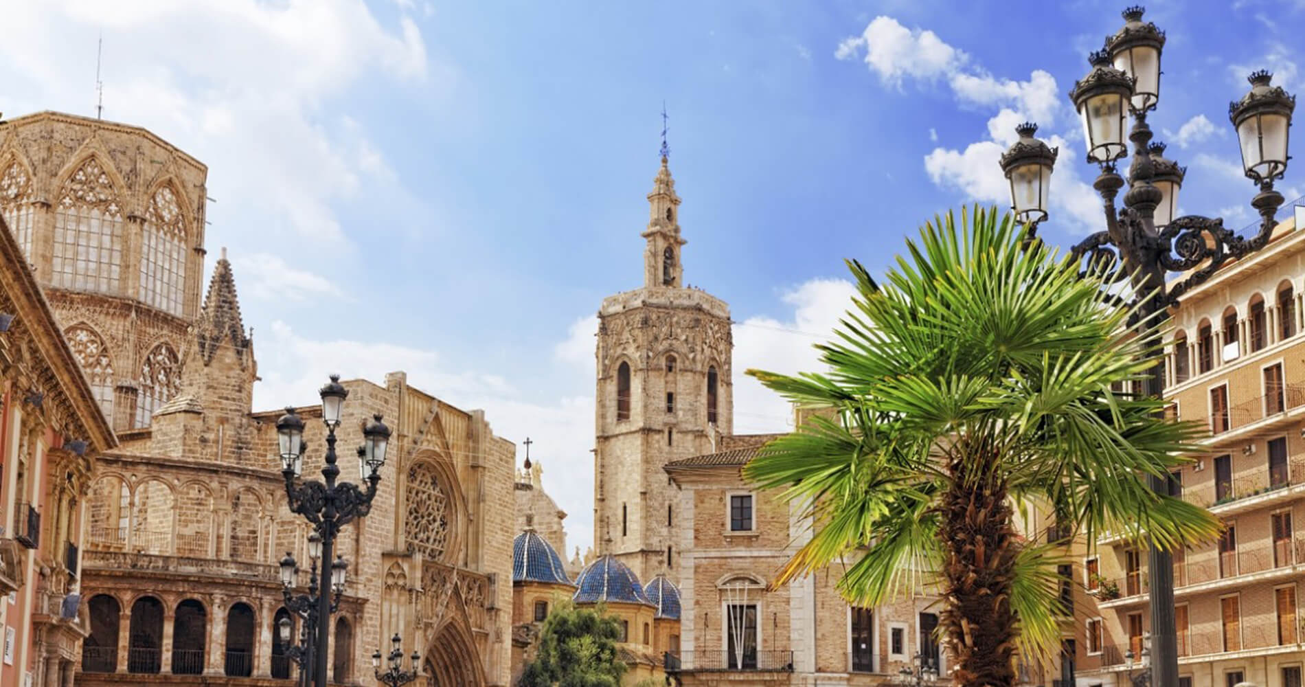 Valencia Best Neighborhoods 2024: Top 7 Areas to Live In!